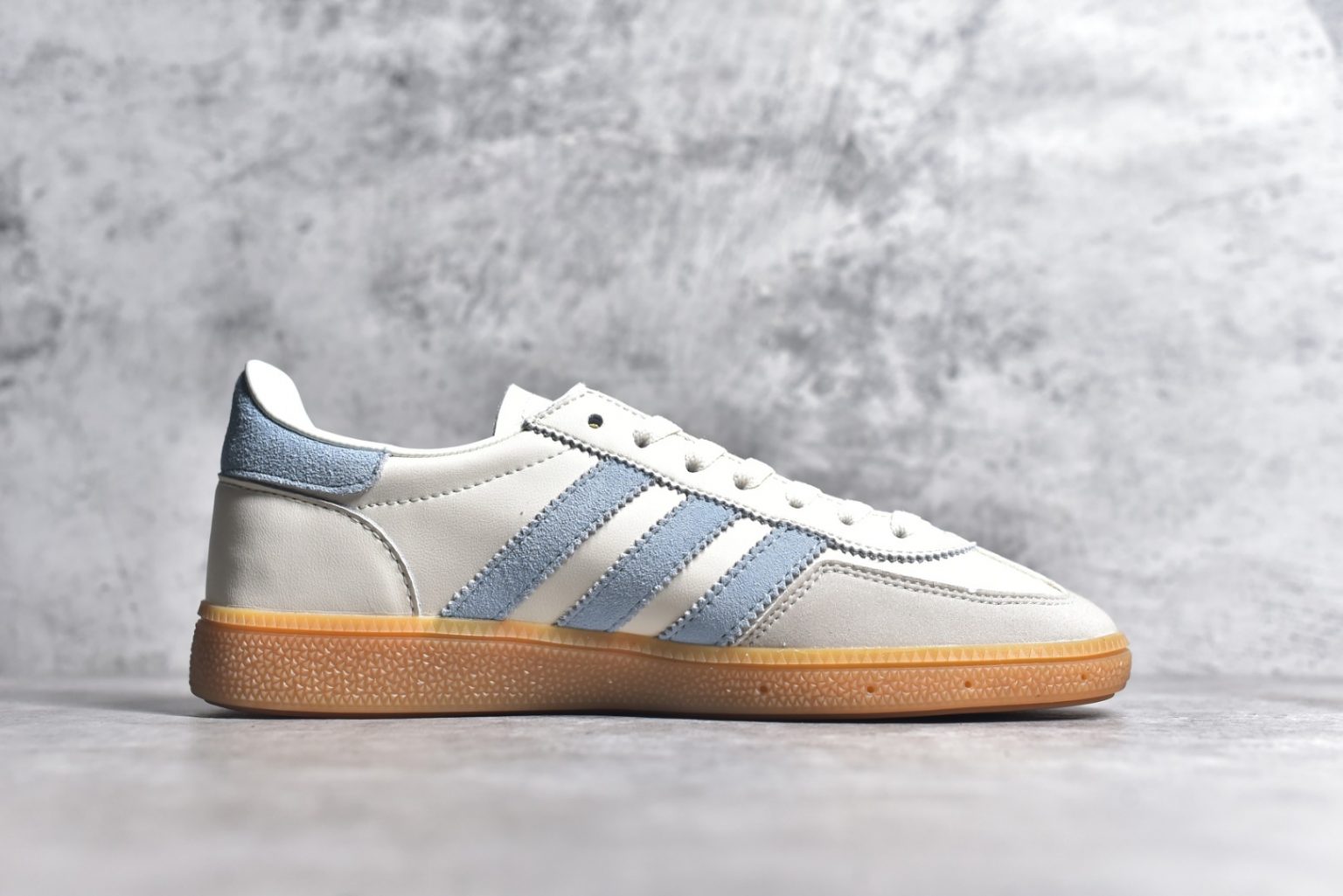 adidas Handball Spezial Shadow Brown Alumina IE3710 – kosneaker